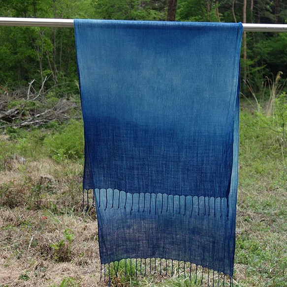 藍染大判ストールグラデーション ストール uriuribachan 通販 3987168｜Creema(クリーマ)