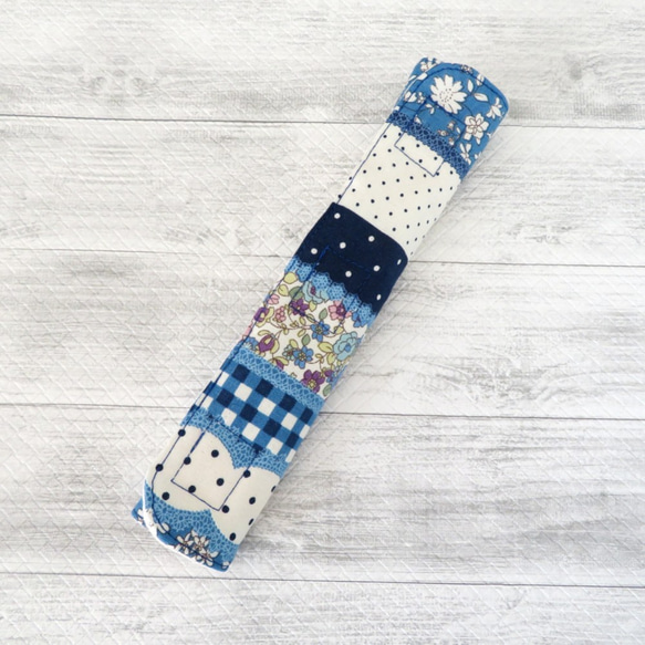 水筒用 肩ひもカバー ＊1本＊ ネイビー 紺 ボーダー小花柄 女の子用 バッグの持ち手にも 雑貨・その他 slow breath 通販 ...