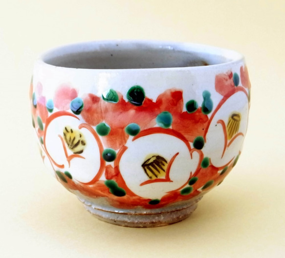 ほっこり椿のカフェオレ 飯碗 茶碗・めし碗 赤部焼 松本尚 通販｜Creema(クリーマ) 5563093