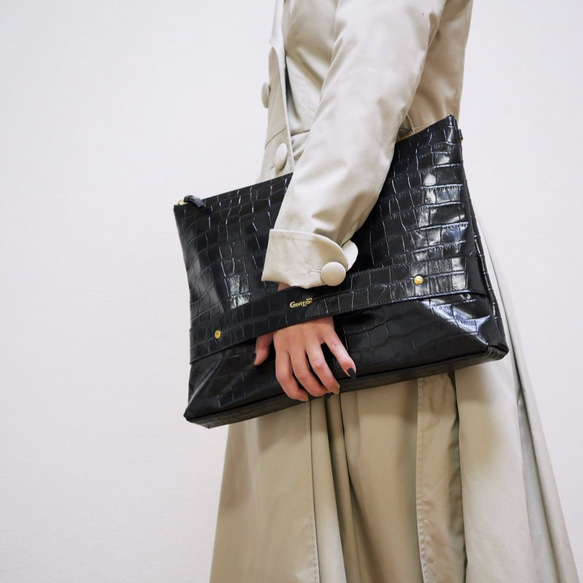 【Extend+】A4ファイルサイズ2WAYレザークラッチバッグ クロコ型黒 クラッチバッグ GENTLION 通販 4456210 ...