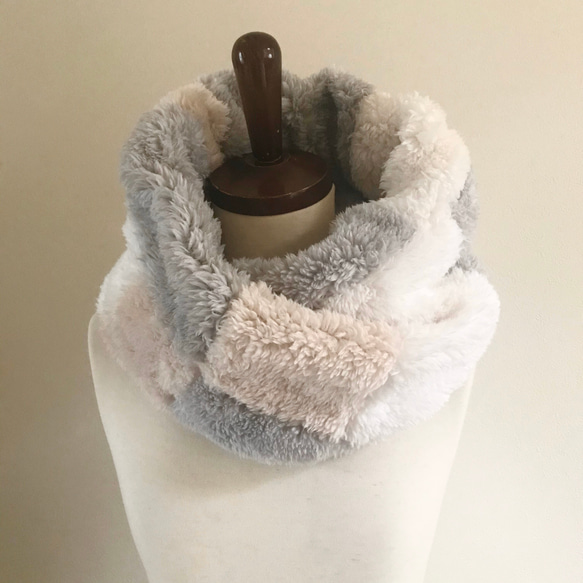 一点物！もふもふファーのボリュームネックウォーマー ネックウォーマー Miane 通販 8414050｜Creema(クリーマ)