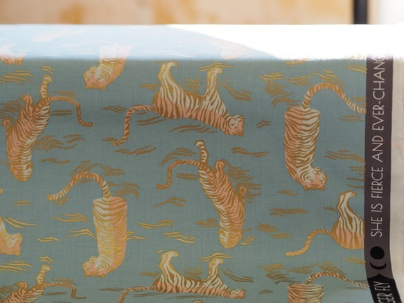 moda Ruby Star Society Tiger Fry ラメプリント生地 生地 Attic's Dragon 通販 13046794 ...