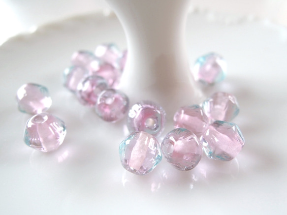 Raincoats＊3個（col.ピンク＋ラック）ランプワークガラスビーズ ビーズ little lamps 通販 4047153 ...