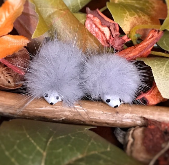 はりねずみのファーイヤリング イヤリング・ノンホールピアス irodori 通販 4728263｜Creema(クリーマ)