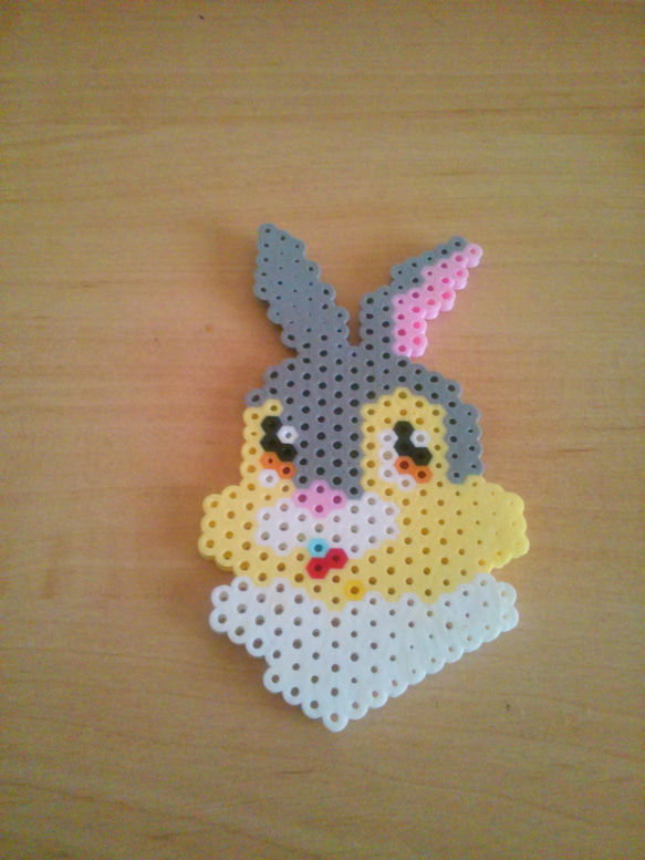 とんすけ風アイロンビーズ マグネット その他置物 モダノ 通販｜Creema(クリーマ) 3224704