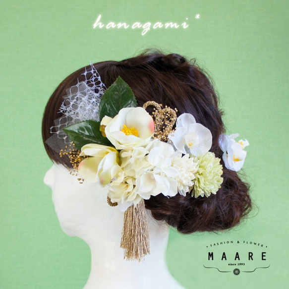 【送料無料】＊～mini tsubaki～＊白椿と胡蝶蘭の可憐なお花の髪飾り ヘッドドレス（アクセサリー） maare 通販｜Creema ...