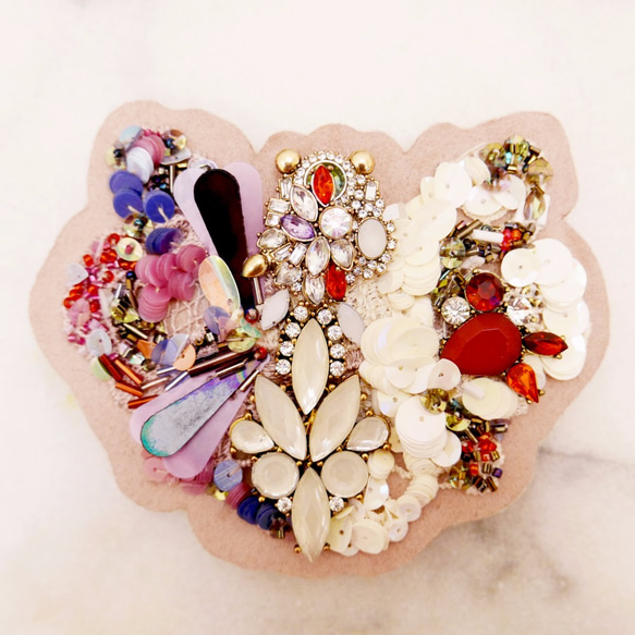 クチュールスタイリングブローチ - 蝶/オリジナル手作り（リミット1） ブローチ meihaocraft 通販 3614120｜Creema ...