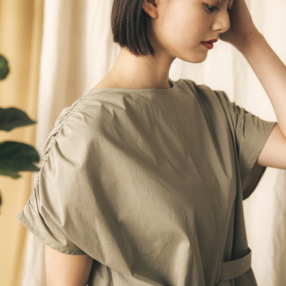 Manman_Manman両面top_HealingGreen その他トップス 哈鹿。Haru 通販 11504745｜Creema(クリーマ)