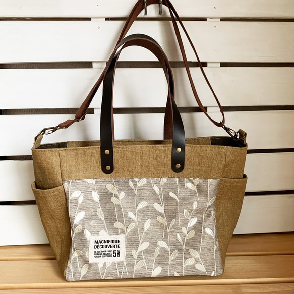 SALE 2wayバッグ（光沢のあるリーフ柄） ショルダーバッグ SeabreezeStudio 通販 11571063｜Creema(クリーマ)