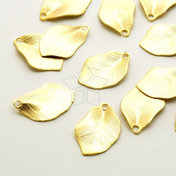 【4個入り】テクスチャーリーフ、葉っぱペンダント、木、落ち葉、マットゴールド/PD-1636-MG チャーム BEADSMAKER 通販 ...