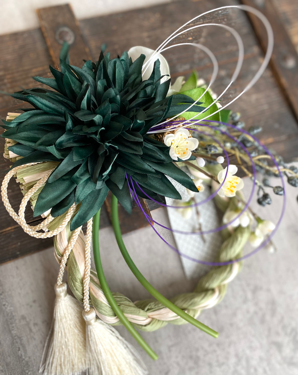 和モダンお正月飾り モスグリーン♪ 響花 しめ縄・しめ飾り aki 通販｜Creema(クリーマ) 12724217