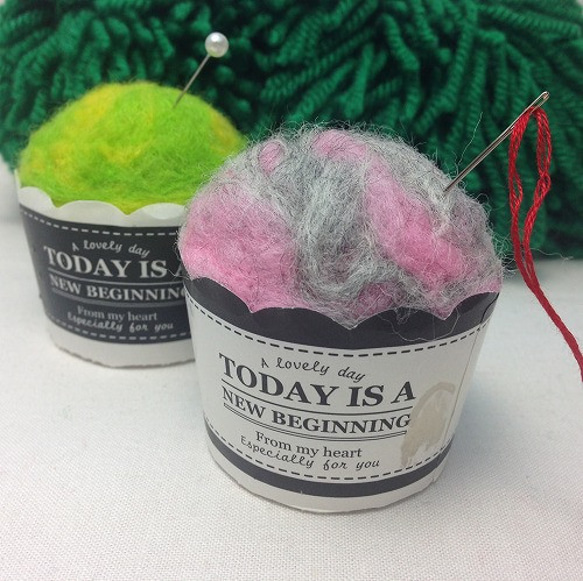 羊毛フェルト☆マーブル針山 その他雑貨 7ate9designs 通販 5143721｜Creema(クリーマ)