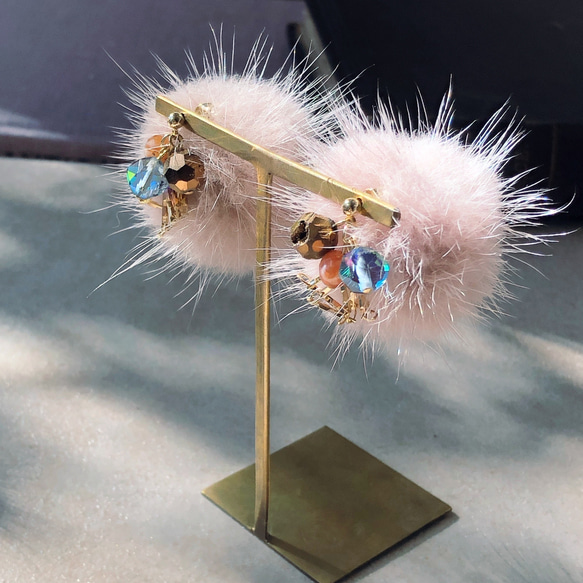 twinkle stones ミンクファー モーブピンク ピアス/イヤリング ピアス（スタッド・一粒） and story 通販 ...