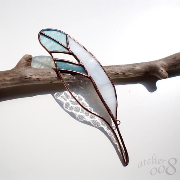 鳥の羽根オーナメント（blue×white） サンキャッチャー ダブルオウエイト 通販 5460656｜Creema(クリーマ)