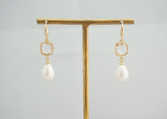 christine - crystal クリスタルピアス ピアス（フック・チェーン） UNal 通販 590260｜Creema(クリーマ)