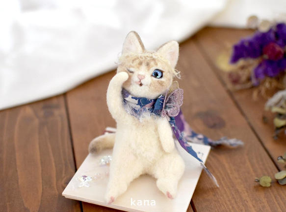 「いざないの蝶々」シリーズ 羊毛フェルト kana 通販 12363335｜Creema(クリーマ)