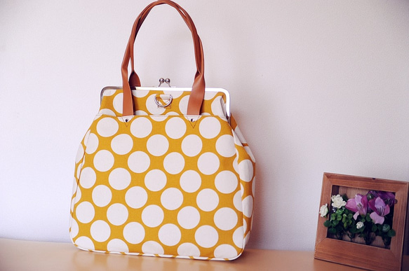 【A4サイズ対応】30cm口金使用☆帆布☆水玉柄☆イエロ－☆【超大容量】がま口トートバッグ＆リュック☆両側外ポケット付き リュック ...