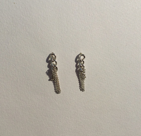 Playful Chains Earrings ピアス（その他） nahorohan 通販｜Creema(クリーマ) 6654888