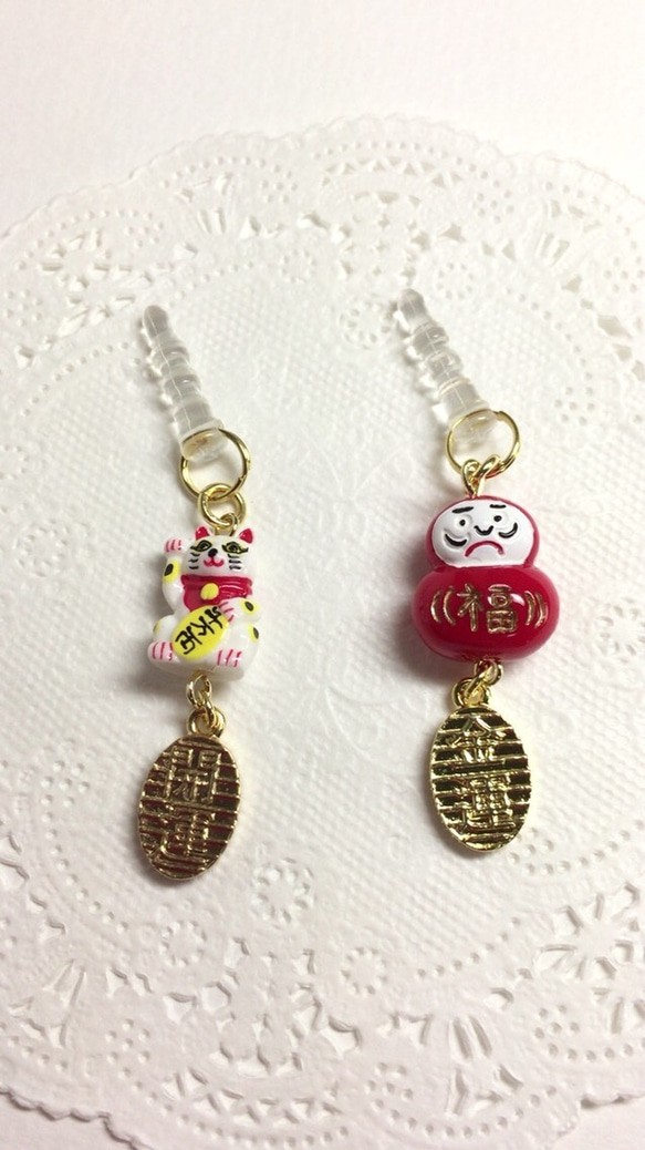 招き猫・だるま＆開運・金運小判 イヤフォンジャック イヤホンジャック INFINITY 通販 3328759｜Creema(クリーマ)