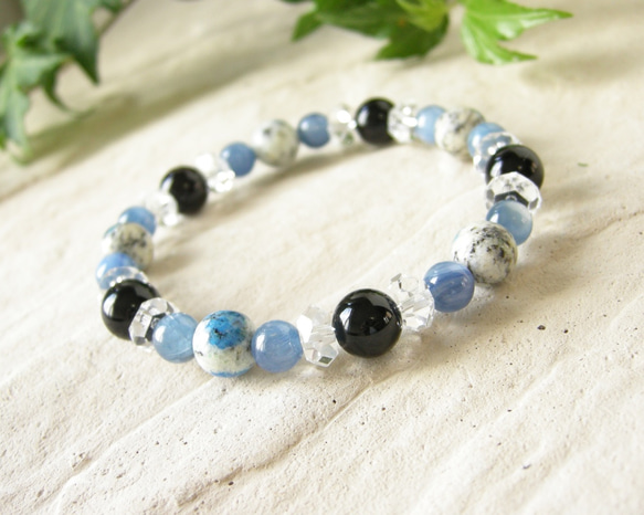 直感力を研ぎ澄まし、自分の道を切り開く！K2ブルー（K2アズライト） ＆ モリオン黒水晶 他 天然石 ブレスレット ブレスレット ...