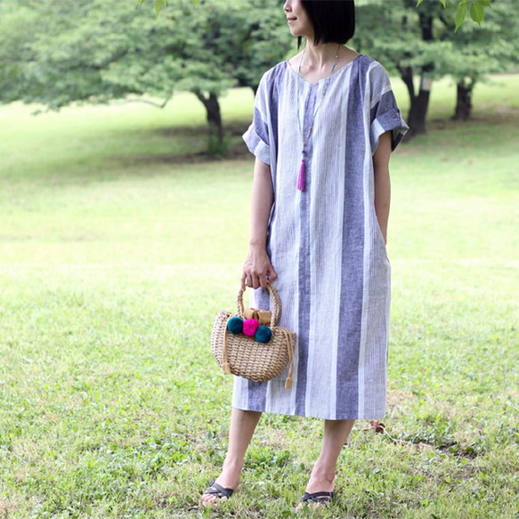 ゆったり涼しいハーフリネンのマルチストライプワンピース ワンピース somoo 通販 4273796｜Creema(クリーマ)