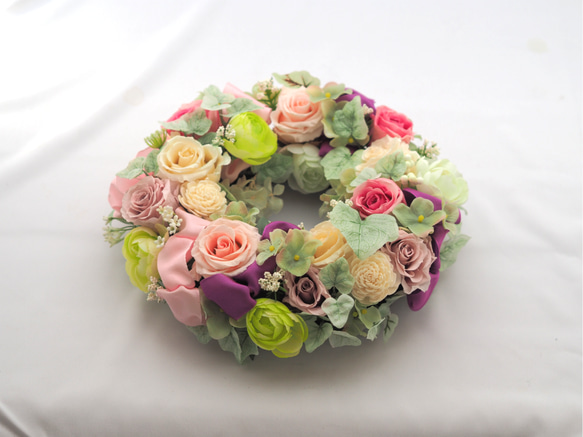 贅沢プリザーブドフラワーとアートフラワーのバラリース プリザーブドフラワー FULL MOON 通販 3937020｜Creema(クリーマ)