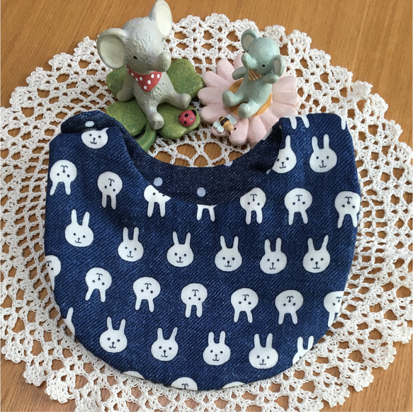8重ガーゼのふわふわスタイ うさぎ ネイビー スタイ・よだれかけ hand made meikei 通販 5352099｜Creema(クリーマ)