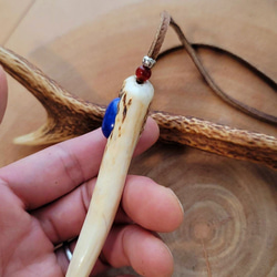 鹿の角 ラピスラズリ ネックレス ネックレス・ペンダント 鹿角工房〜イランカラプテ〜 通販｜Creema(クリーマ) 12162857