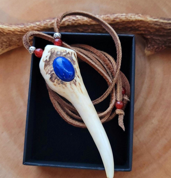 鹿の角 ラピスラズリ ネックレス ネックレス・ペンダント 鹿角工房〜イランカラプテ〜 通販｜Creema(クリーマ) 12162857
