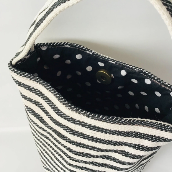 ボーダー柄丸底ワンハンドルバッグ バケツバッグ はち 通販 12732623｜Creema(クリーマ)