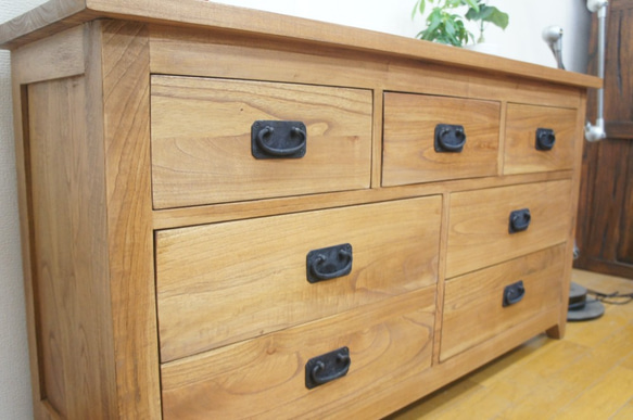 【最安値】マホガニー 無垢 リビング チェスト サイドボード キャビネット 箪笥 引出 7杯【ナチュラル】che112 チェスト・キャビネット ...