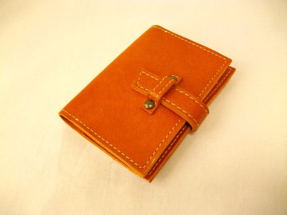 革のカードケース おしゃれなオレンジ色 名刺入れ・カードケース felice革工房(K) 通販 5453224｜Creema(クリーマ)
