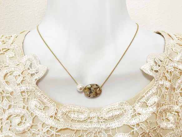 シェルストーンのネックレス♡ ネックレス・ペンダント aica 通販 5559381｜Creema(クリーマ)