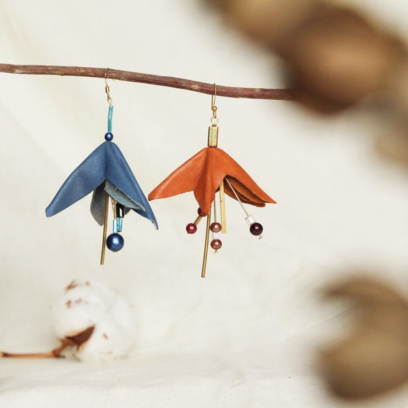 ユリピアス イアリング ピアス（フック・チェーン） Febbi 通販 5402437｜Creema(クリーマ)