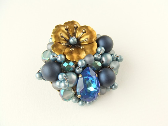 SALE Brooch 花 （K0831) ブローチ さくら庵 通販｜Creema(クリーマ) 8010045