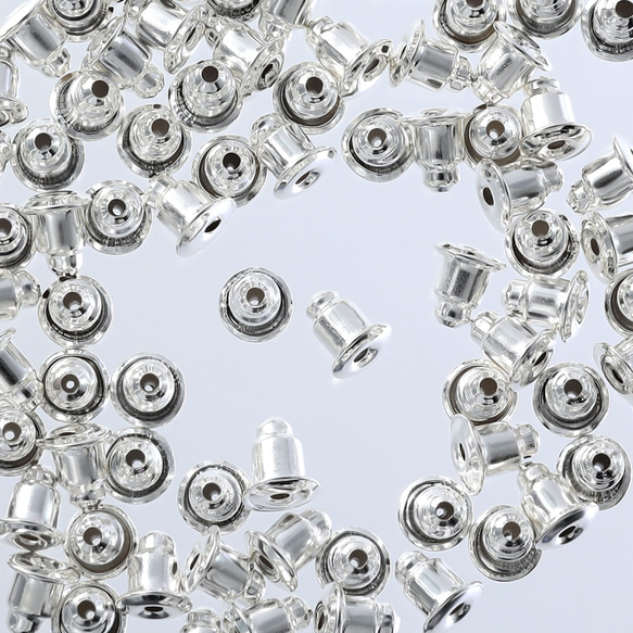 送料無料 ピアスキャッチ シルバー 100個 白銀 ピアスパーツ キャッチ シリコン 金属カバー付き AP2018 金具・チェーン ...