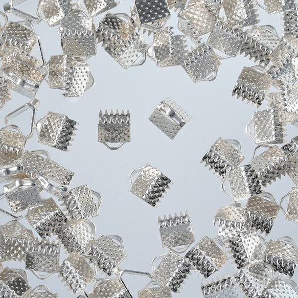 ワニグチ 金具 シルバー 6mm 100個 白銀 リボン留め ワニ口 ワニカン 紐止め アクセサリー AP2534 金具・チェーン ...