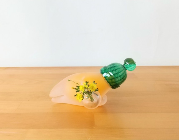 くつろぐ一輪挿し 一輪挿し・花瓶・花器 kajimon glass 通販 11602758｜Creema(クリーマ)