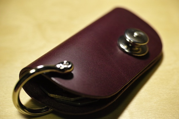 Nyanders様 オーダー品 キーケース ブッテーロ ワイン (金具 シルバー・ゴールド選択可能) キーケース INDUSTRIALE 通販 ...