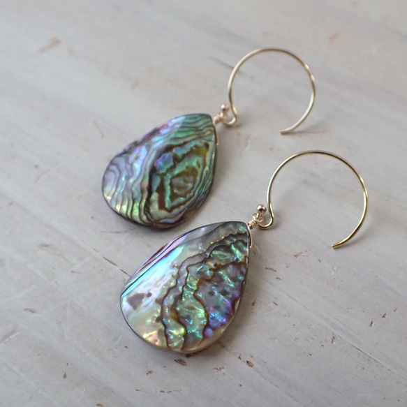 K14GF abalone shell pear shape pierce ピアス（フック・チェーン） Otium Jewelry 通販｜Creema(クリーマ) 5995623