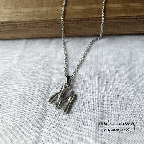 ステンレス製 イニシャルMネックレス 小豆チェーン 幅2mm ネックレス・ペンダント mamineco 通販 12588100｜Creema ...