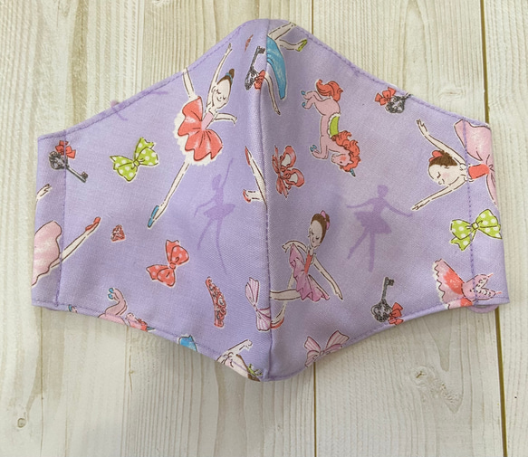 Lサイズ ️限定1枚 ️大人マスク♡薄地マスク♡手作りマスク♡立体マスク♡バレーの女の子 布マスク 苺じゅーす 通販｜Creema(クリーマ ...