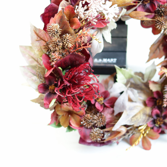 深まる秋の紅葉リース リース はなごま屋 通販｜Creema(クリーマ) 12729464