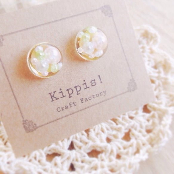 桜カラーパールをつめこんだクリアDOMEピアス(小サイズ) ピアス（スタッド・一粒） Kippis!CraftFactory 通販｜Creema(クリーマ) 937908