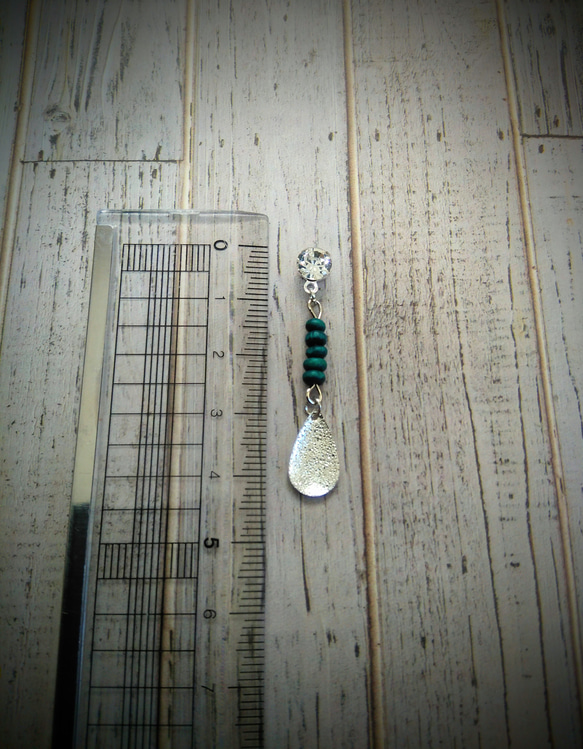 シール（貼る）ピアス 冬の雫 イヤリング・ノンホールピアス 神楽 Sora 通販 6690692｜Creema(クリーマ)