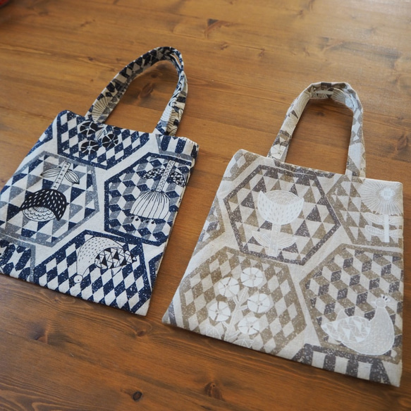 【sale】Antique flower ぺたんこミニトートバッグ （グレーベージュ） トートバッグ cafe lokki 通販 ...