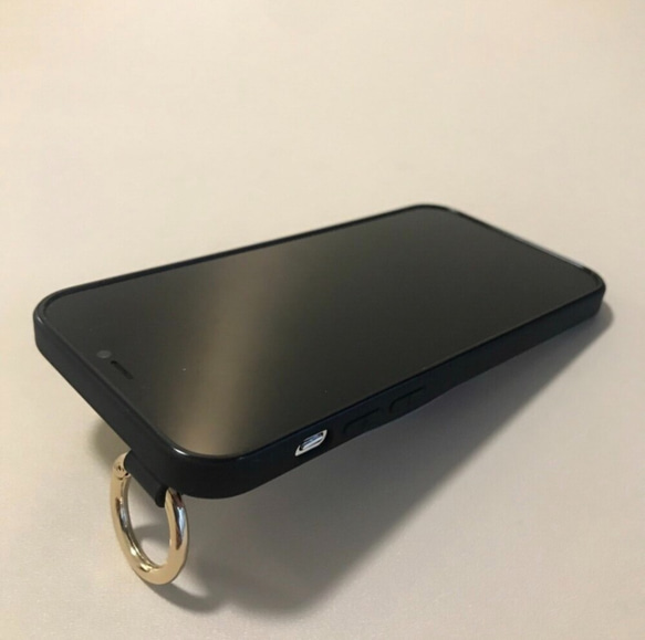 【大人可愛い】クラシカルヴィンテージ ガーベラ スマホケース (ベルト＆リング付き、ほぼ全機種対応) iPhoneケース・カバー ...