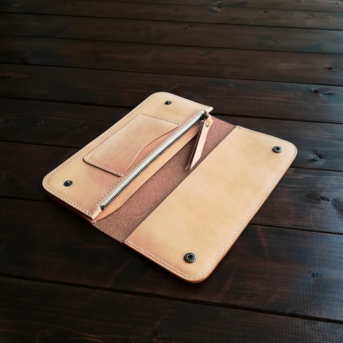 栃木レザーで作ったヌメ革のロングウォレット】 牛革 レザー 本 栃木レザーで作ったヌメ革のロングウォレット】 牛革 レザー 本