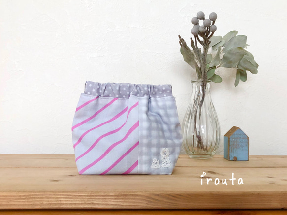 ピンクとグレー＊バネ口ポーチ ポーチ irouta♪ 通販 11566224｜Creema(クリーマ)