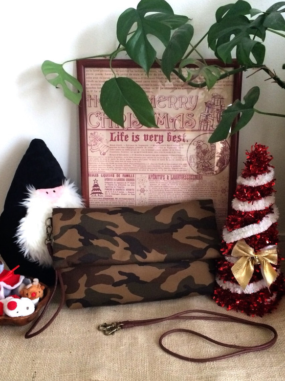 マグネットボタン2wayクラッチバッグ クラッチバッグ Mos.mele 通販｜Creema(クリーマ) 1492068